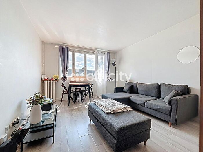 Appartement 2 pièces à vendre - Fontenay-sous-Bois, Parapluies