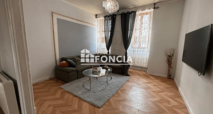 Appartement 3 pièces à Saint-Julien-Mont-Denis, à vendre