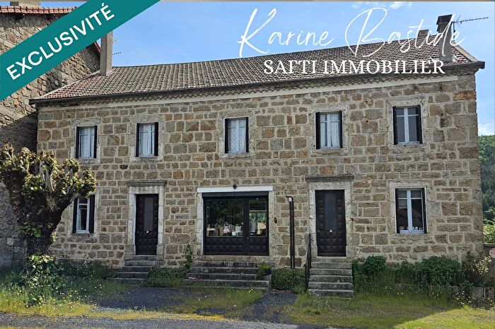 Maison à vendre - Issarlès - 10 pièces - 5 chambres