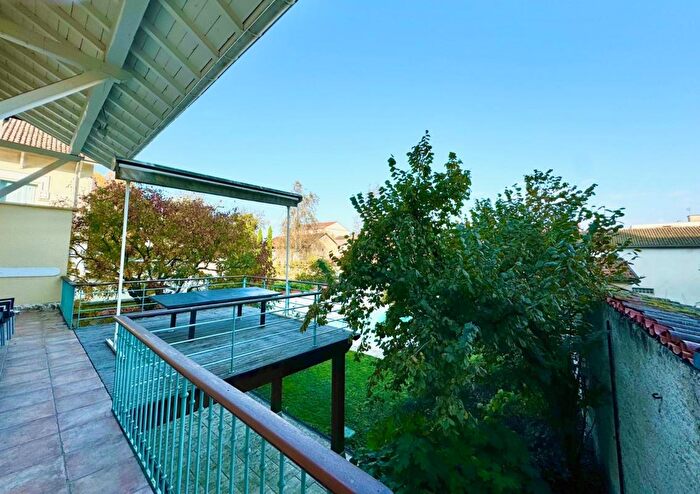 Maison à vendre - Bourg-en-Bresse, Gare, Peloux-Mail, Citadelle - 10 pièces - 5 chambres