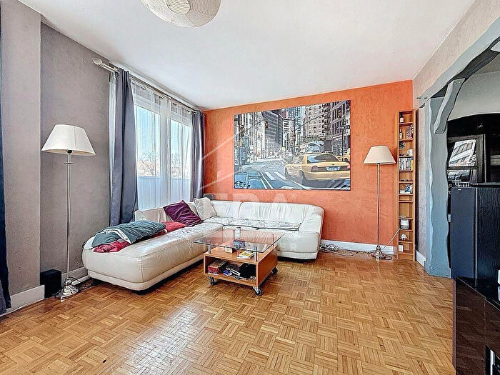 Appartement à vendre - Arpajon - 3 pièces - 2 chambres