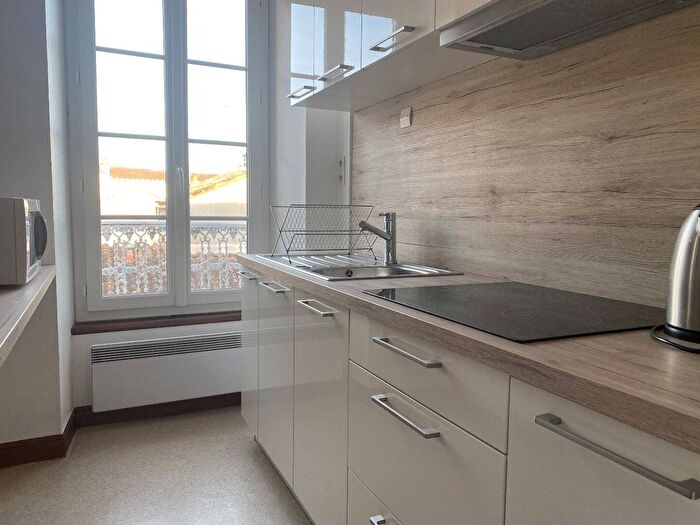 Appartement à louer - Champ de Foire, Cognac - 2 pièces - 1 chambre