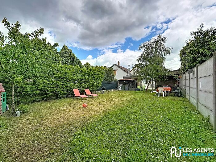 Saint-Jean-de-la-Ruelle, Gambetta, Madeleine, Dix Arpents, Clos Neuf : Maison 3 pièces à vendre