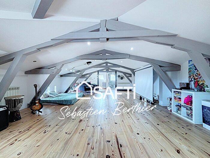 Maison à vendre - Lavaur - 5 pièces - 4 chambres