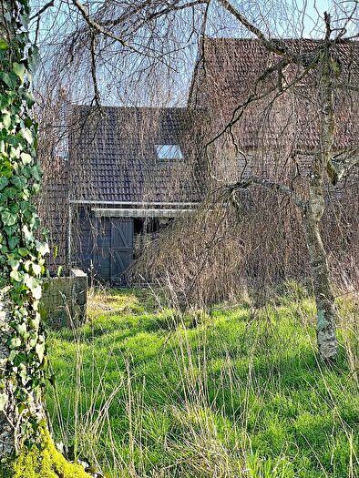 Jailly-les-Moulins - Maison 2 pièces à vendre