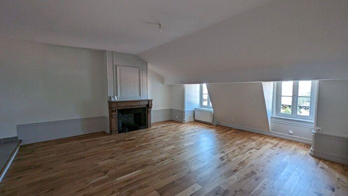 Appartement à louer - Presquîle, Centre ville, Cordeliers, Lyon ème arrondissement - 3 pièces - 2 chambres