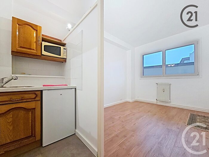 Appartement à vendre - Troyes, Jules Guesde - 1 pièce - 1 chambre