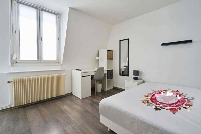 Appartement à louer - Caulier, Lille - 1 pièce