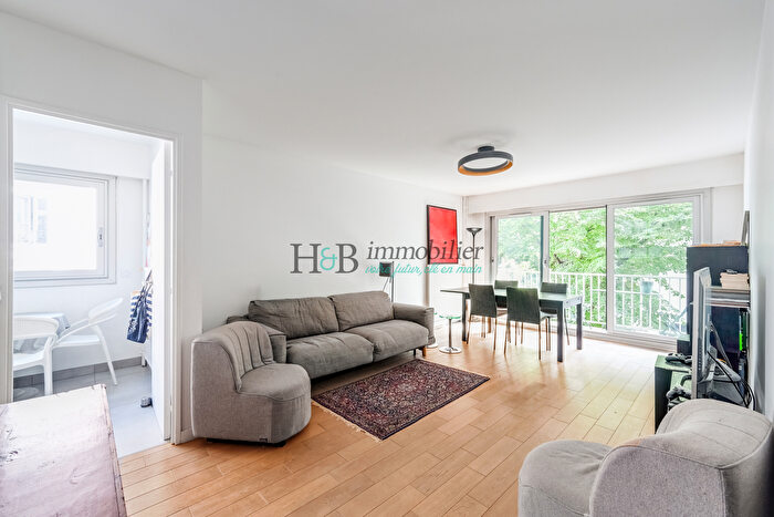Appartement 3 pièces à Paris 11ème, République, Saint-Ambroise, à vendre