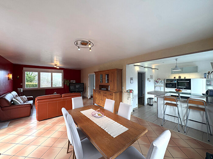 Aiglemont : Maison 6 pièces à vendre