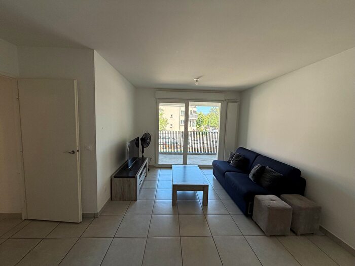 Appartement 3 pièces à louer - Saint-Fons, Centre-ville, Chassagnon