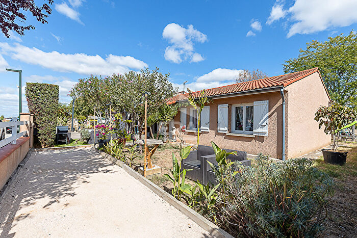 Maison 5 pièces à Gratentour, à vendre