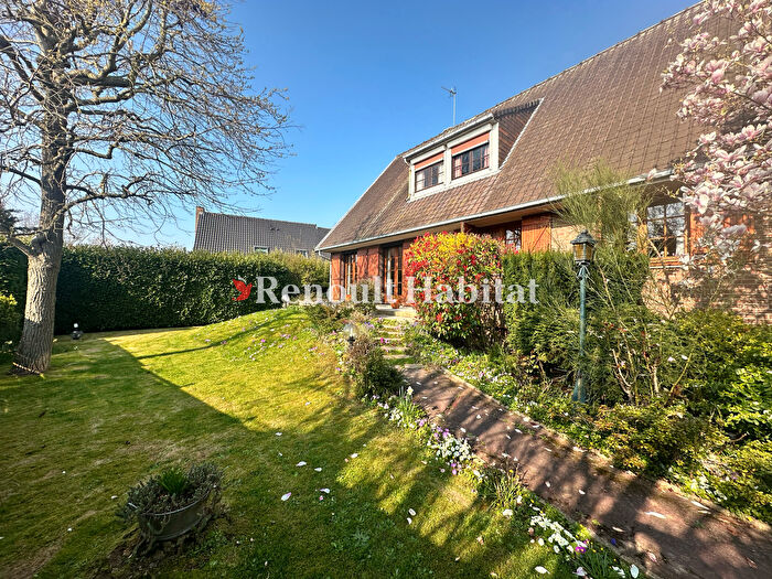 Camphin-en-Pévèle - Maison 9 pièces à vendre