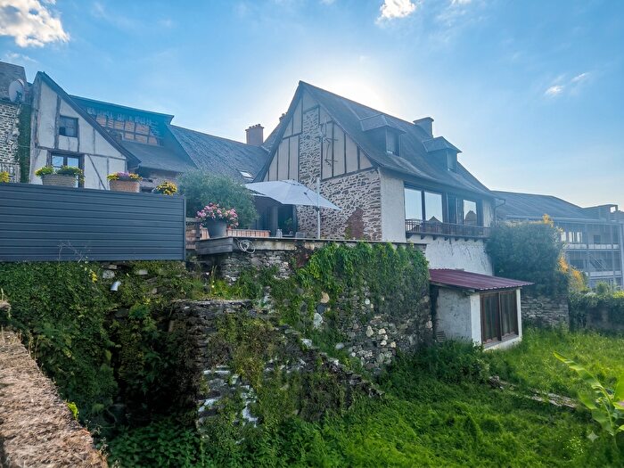 Uzerche - Maison 8 pièces à vendre