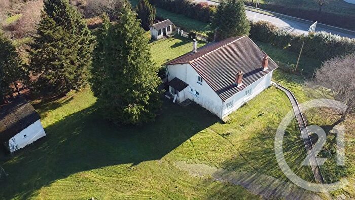 Maison à vendre - Saint-Junien - 4 pièces - 3 chambres