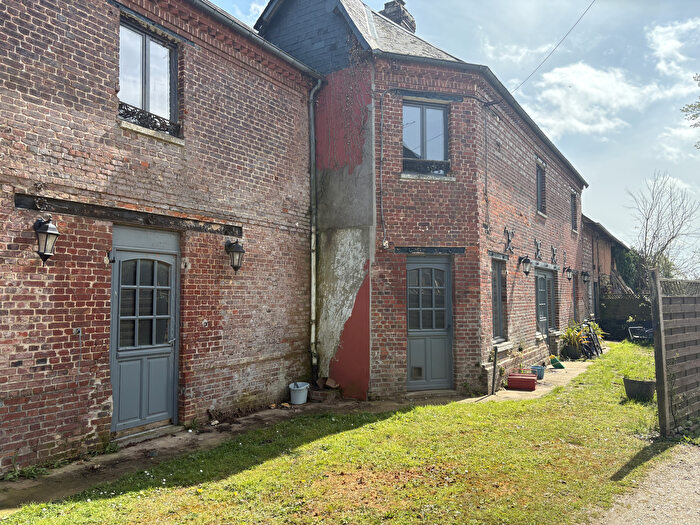 Maison 6 pièces à Morgny, à vendre