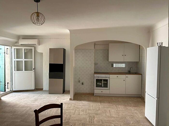 Appartement à louer - Maussane-les-Alpilles - 2 pièces - 1 chambre