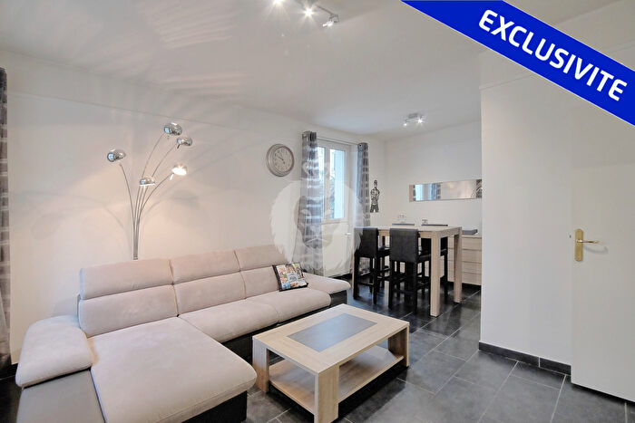 Appartement 2 pièces à vendre à Champigny-sur-Marne, Quatre Cités, Simonettes