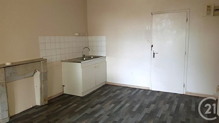 Appartement à louer - Fougères, Forairie, Cotterêts - 2 pièces - 1 chambre