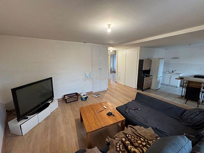 Appartement 3 pièces à Montrond-les-Bains, à louer