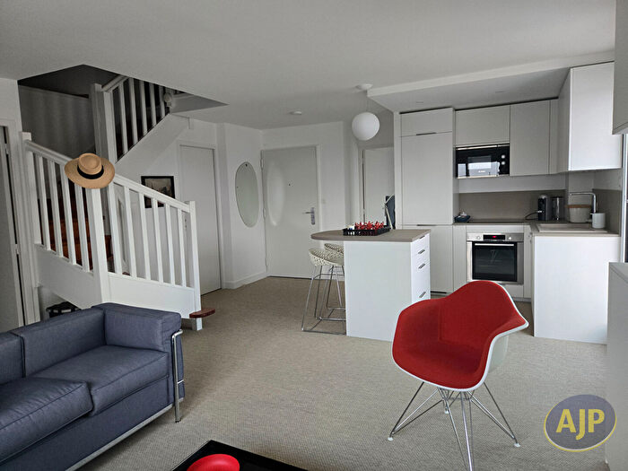 Appartement à vendre - Saint-Nazaire, Saint-Marc - 4 pièces - 3 chambres