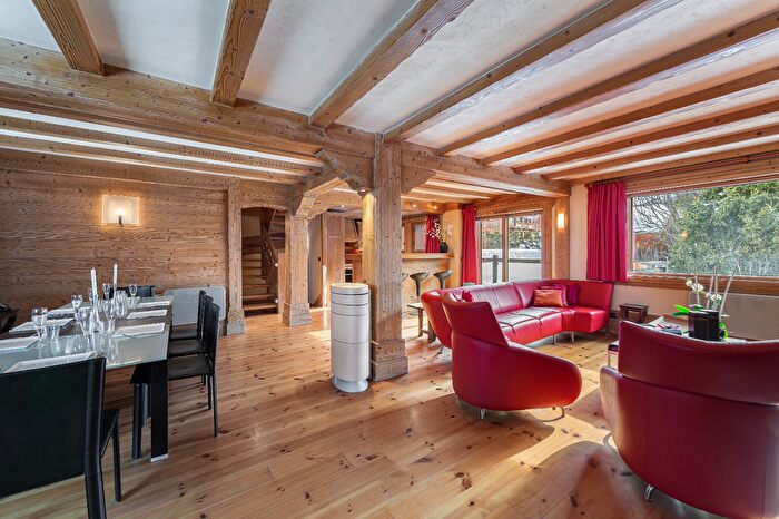 Maison à vendre - Les Allues - 7 pièces - 5 chambres