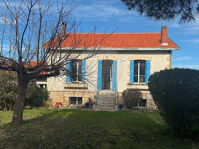Maison à vendre - Meschers-sur-Gironde - 7 pièces - 5 chambres