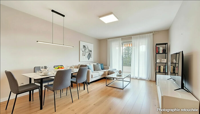 Appartement à vendre - Grasse, Saint-Claude - 3 pièces - 2 chambres