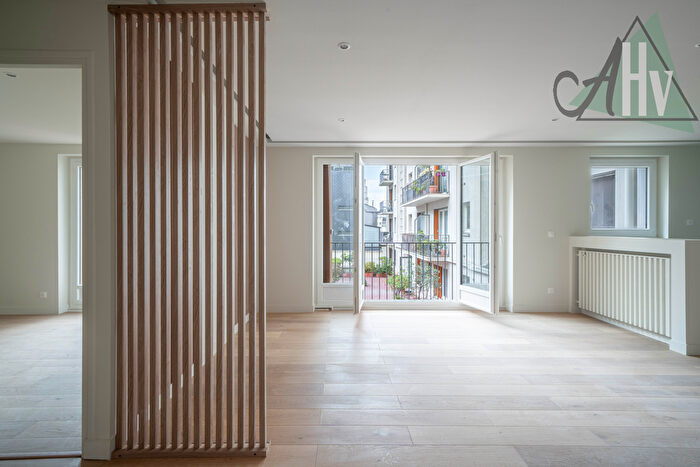 Appartement à vendre - Paris e  - 3 pièces - 2 chambres