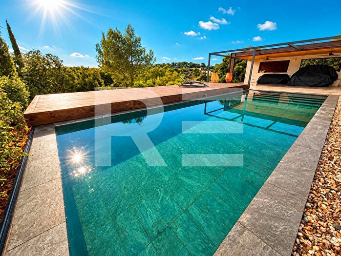 Nîmes, Terres de Rouvière, L'Eau Bouillie : Maison 6 pièces à vendre
