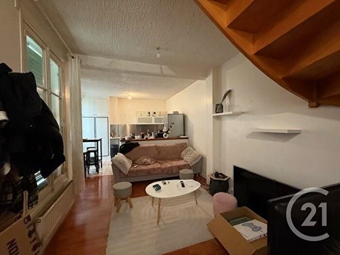 Appartement à louer - Coulommiers, Centre-ville - 3 pièces - 2 chambres