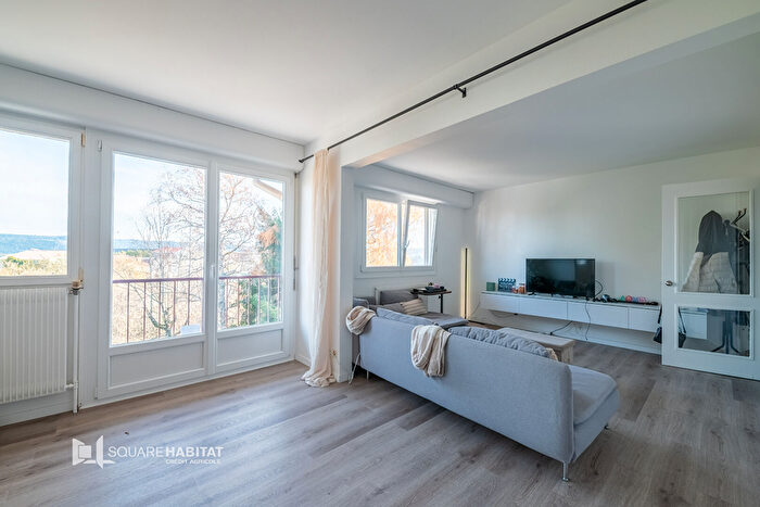 Appartement à vendre - Frasne - 3 pièces - 2 chambres