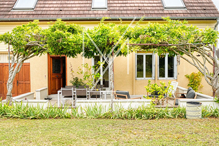 Maison à vendre - Médan - 7 pièces - 5 chambres