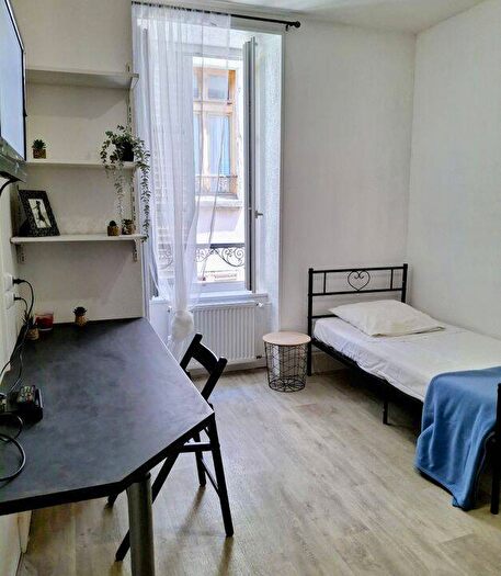 Appartement 1 pièce à Marche, Vichy, à louer