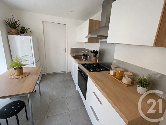 Maison à louer - Quilly - 4 pièces - 3 chambres