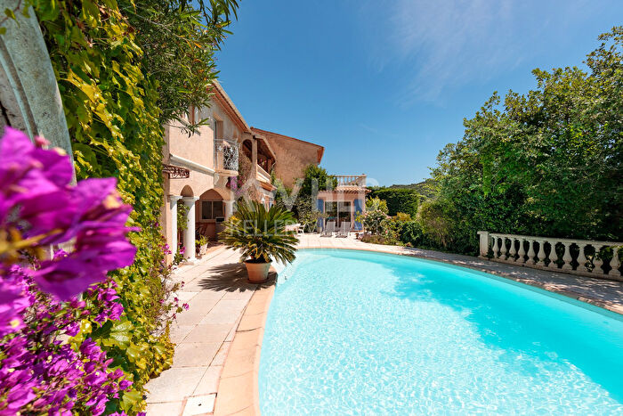 Maison 6 pièces à Auribeau-sur-Siagne, à vendre