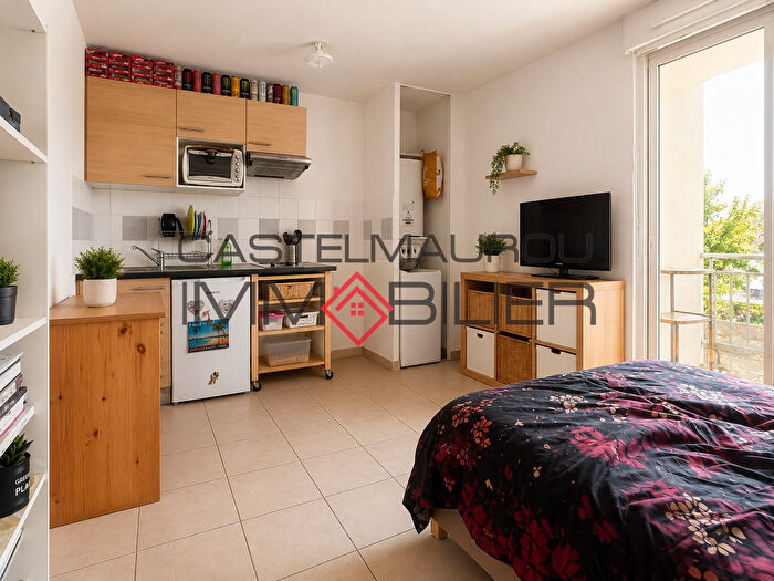 Appartement 1 pièce à Pechbonnieu, à vendre