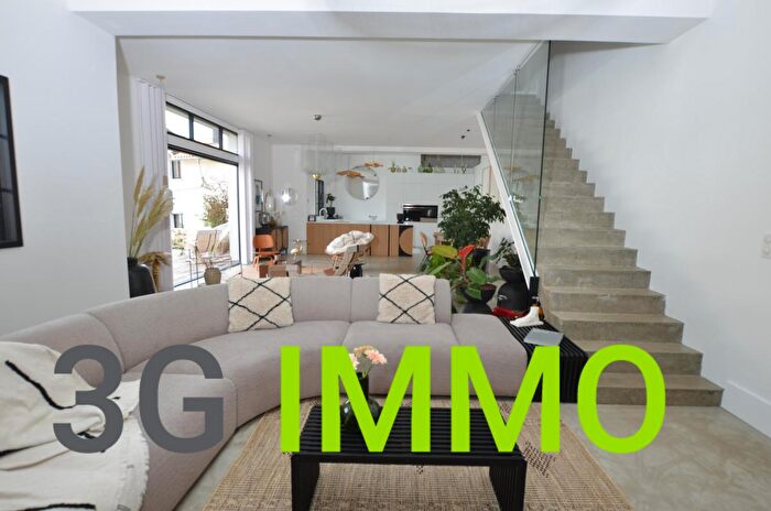 Maison à vendre - Saint-Laurent-de-Chamousset - 5 pièces - 3 chambres