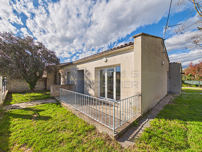 Maison à vendre - Valréas - 4 pièces - 3 chambres