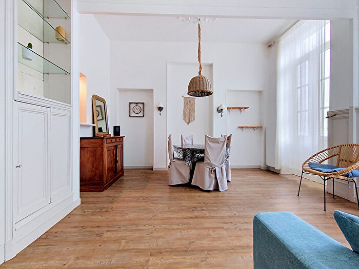 Appartement 3 pièces à vendre à La Rochelle, Centre-ville, Vieux-port, Marché