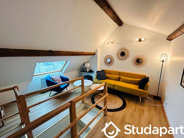 Appartement à louer - Centre Ville, Reims - 3 pièces