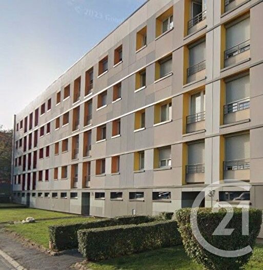 Appartement à vendre - Longuyon - 4 pièces - 3 chambres