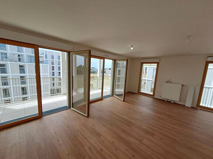Appartement 3 pièces à louer à Carrieres-Sentiers, Orly