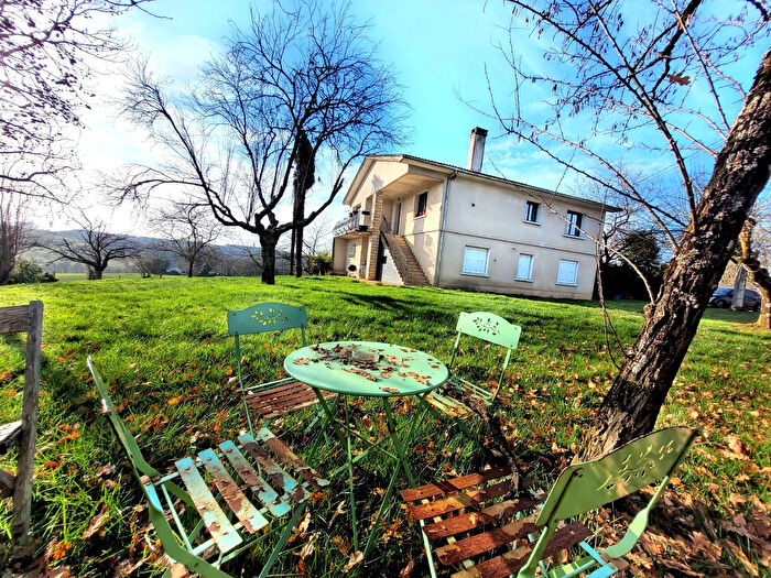 Maison à vendre - Escassefort - 7 pièces - 4 chambres