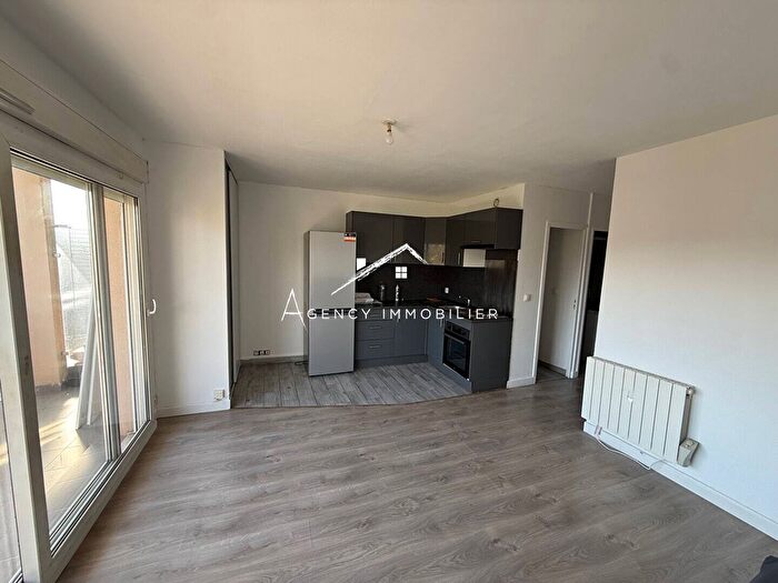 Appartement à louer - Coquetiers Gallieni, Villemomble - 1 pièce