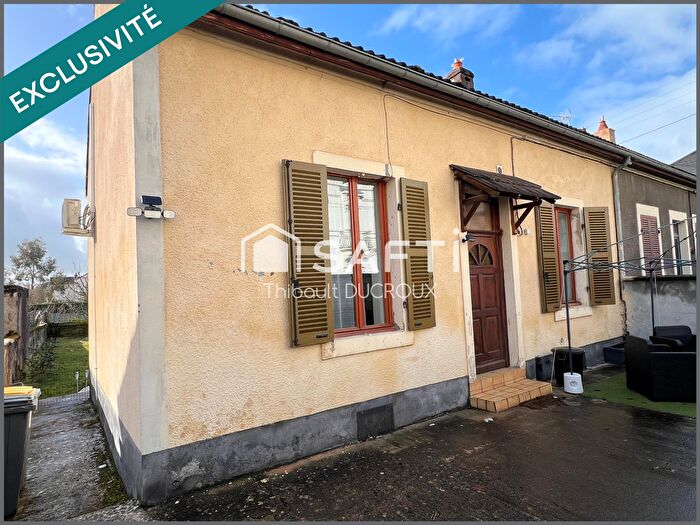 Maison à vendre - Le Creusot, Sud Est - 4 pièces - 2 chambres