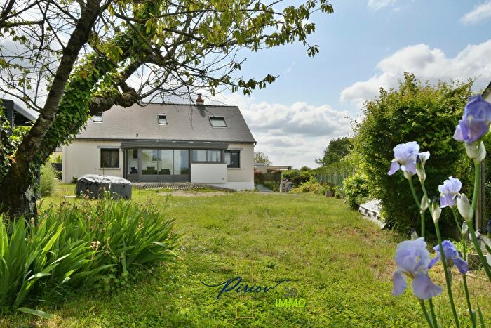 Maison 7 pièces à vendre à Distré