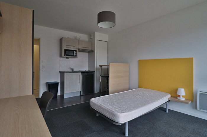 Appartement à louer - Troyes, Trevois, Croncels - 1 pièce