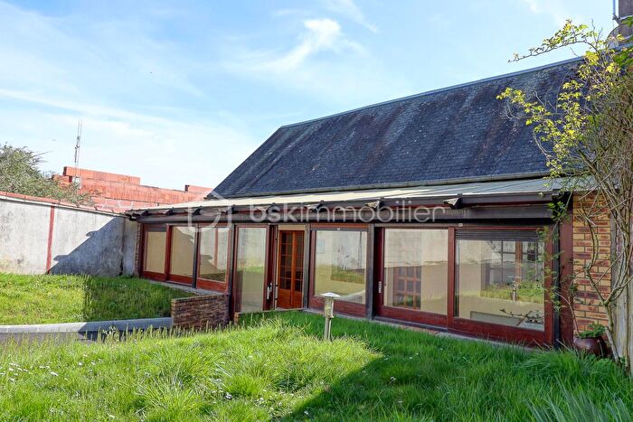 Maison 4 pièces à vendre à Saint-Omer-en-Chaussée