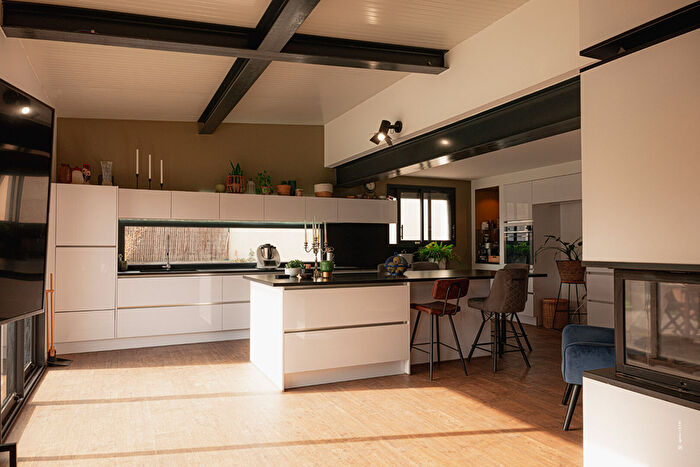 Maison à vendre - Limoux - 8 pièces - 4 chambres